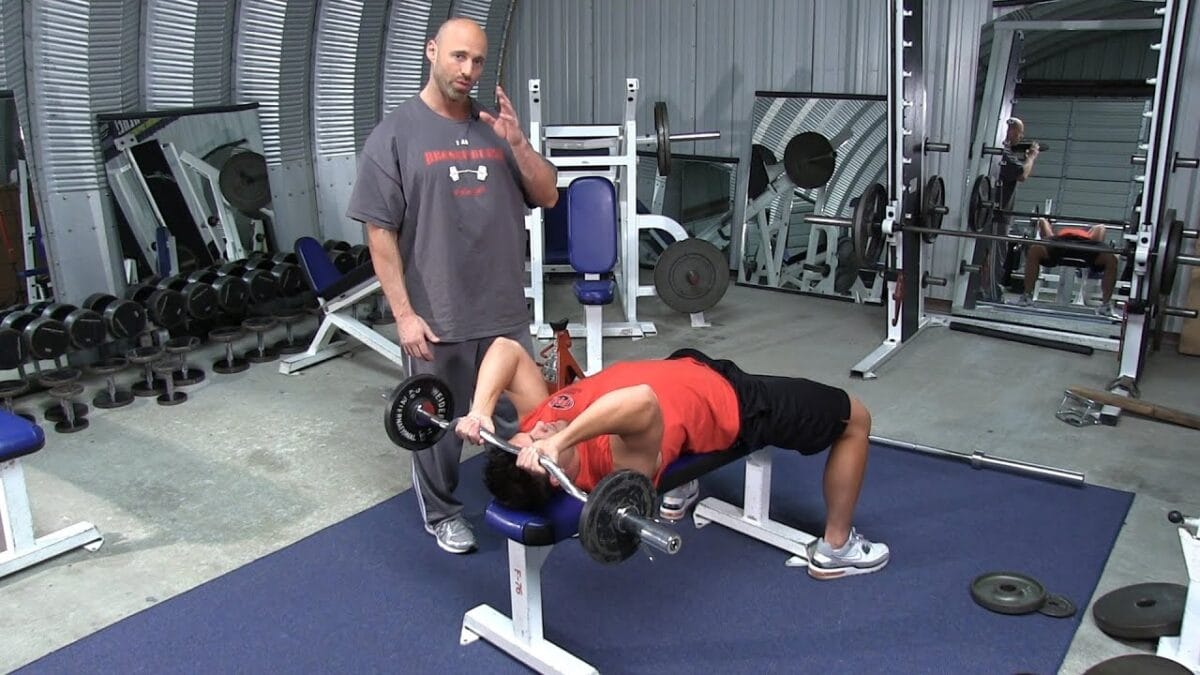 What Are the Best Tricep Machines for Building Muscle？