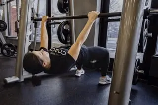 8 Best Chest Machines for a Defined and Powerful Chest